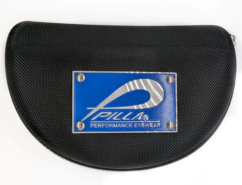 Pilla Black Medium Velociraptor Clamshell Case